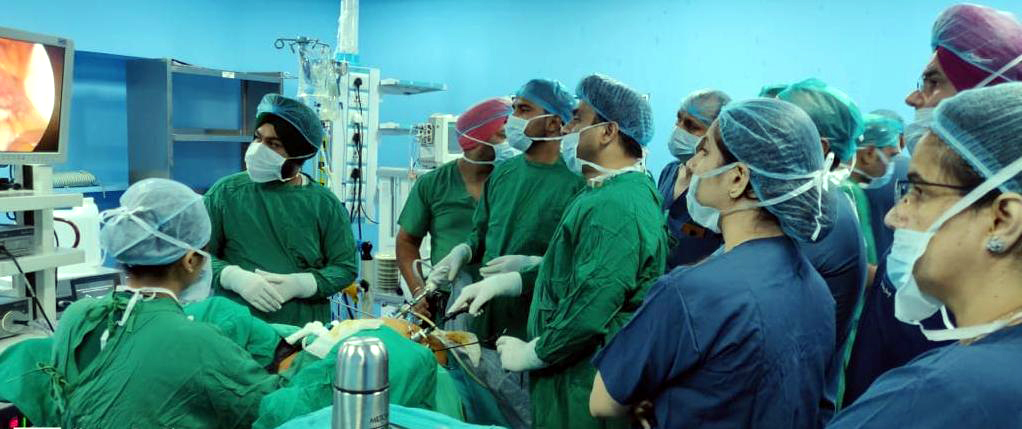 20 docs attend live workshop on Total Laparoscopic Hysterectomy ...